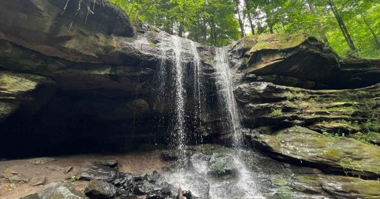 27 Stunning Waterfalls in Ohio You've Just Got to See for Yourself