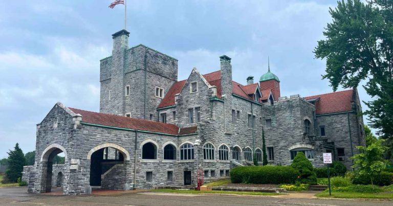 14 Incredible Castles in Ohio You Will Want to Visit