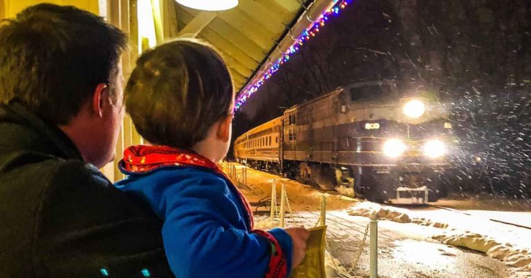 15+ Best Train Rides in Ohio that Kids & Adults will Love