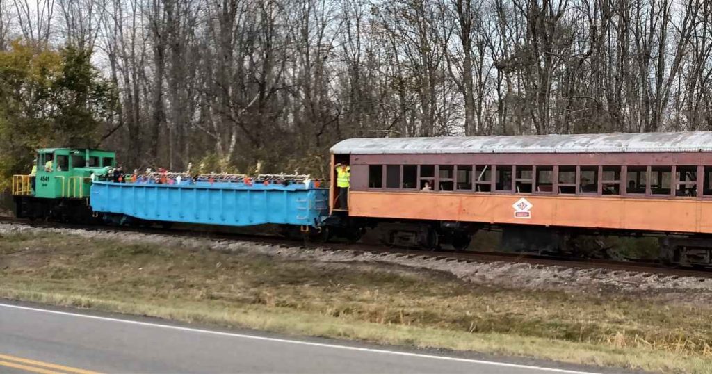 15+ Best Train Rides in Ohio that Kids & Adults will Love