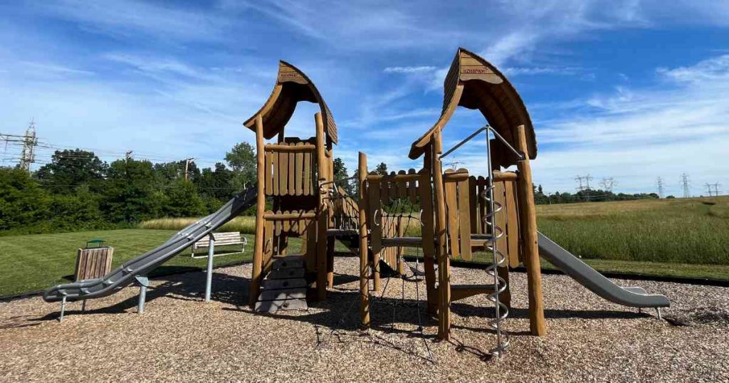 80+ Amazing Playgrounds in Northeast Ohio Your Kids will Love