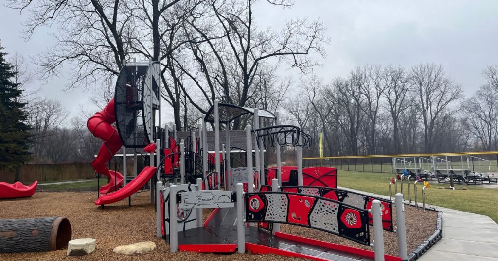 90+ Amazing Playgrounds in Northeast Ohio Your Kids will Love