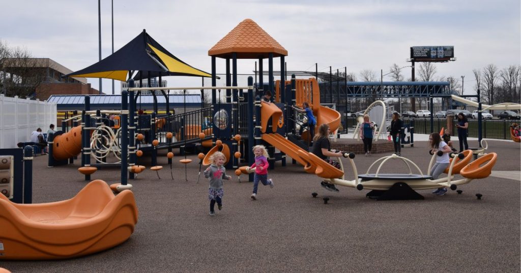 90+ Amazing Playgrounds in Northeast Ohio Your Kids will Love