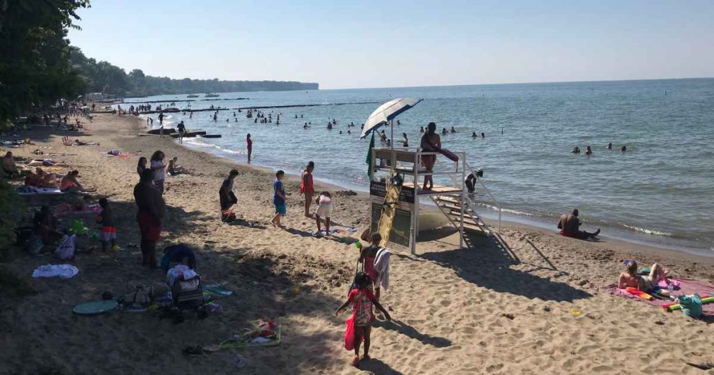 15 Best Lake Erie Beaches to Relax and Unwind
