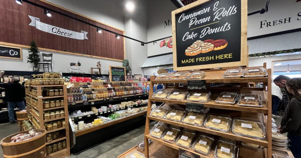 11 Amish Restaurants in Ohio - Mouthwatering Amish Style Food