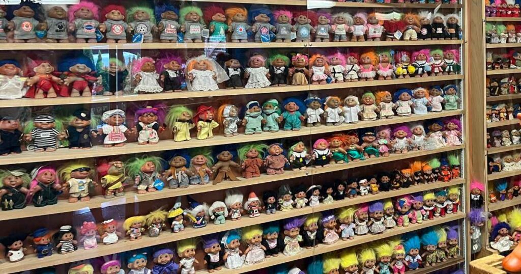 30 Unique, Weird & Quirky Roadside Attractions in Ohio